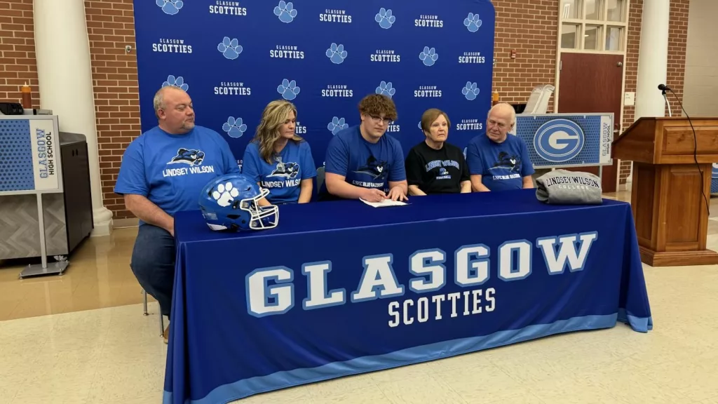 Glasgow Senior Luke Simmons signs letter of intent to play football at ...