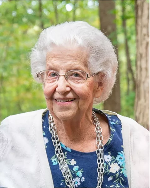 Mrs. Elizabeth Mae "Libby" (Anderson) Henson | WCLU Radio