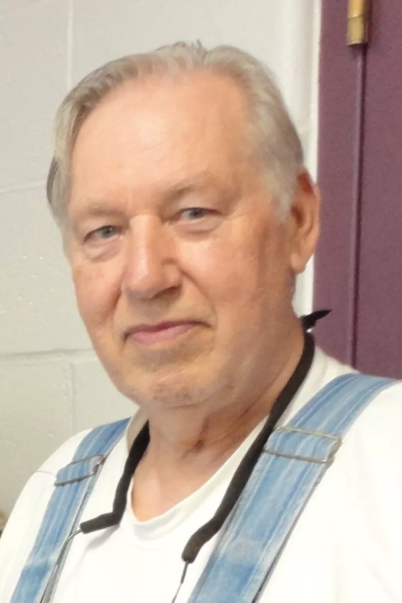 Richard Arthur Mutter | WCLU Radio