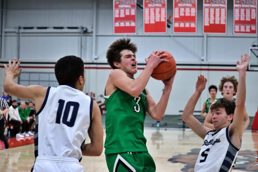 Breckenridge ends 22-game losing streak with 67-64 win at Parkers ...