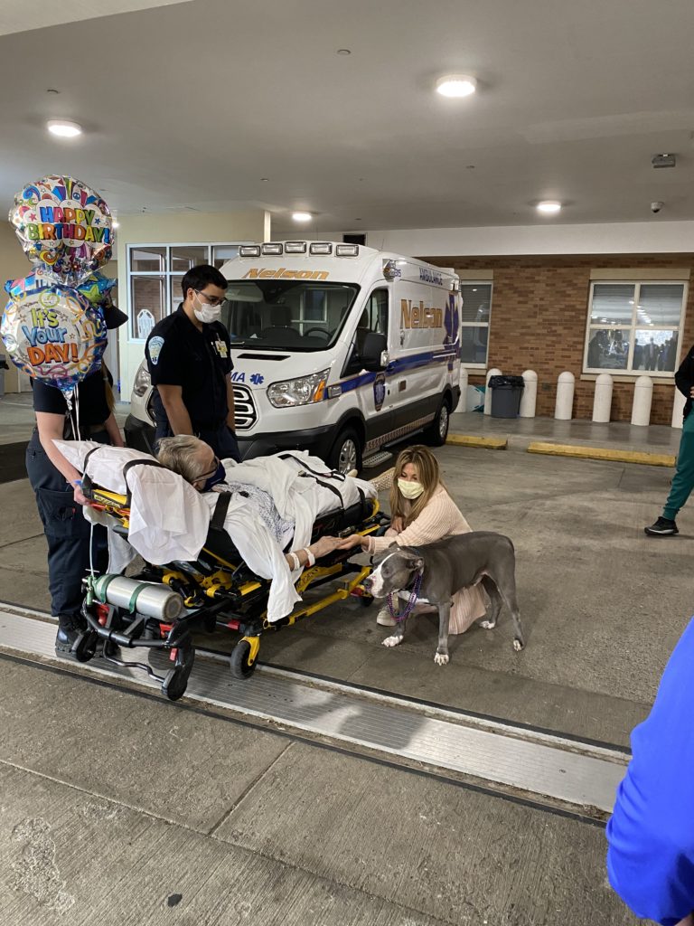 Amid Cheers Long Time Covid 19 Patient Discharged After 146 Days