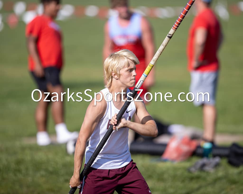 Pictures: Class 4 Sectional Track – Ozarks Sports Zone