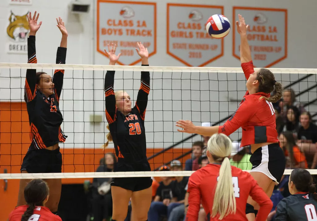 Pictures: Jasper vs. Liberal – Ozarks Sports Zone