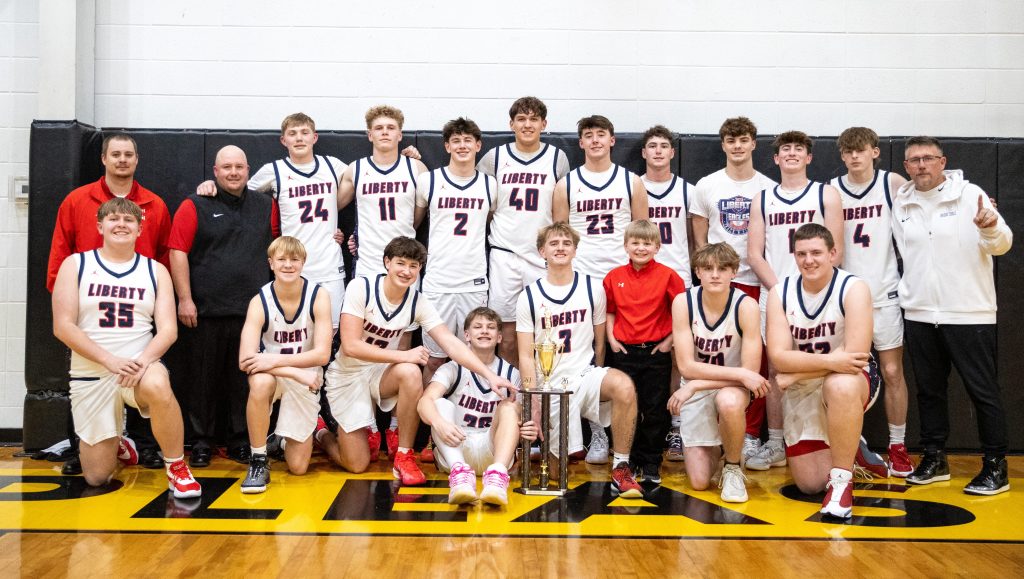Liberty pulls away from Chadwick late to win Pleasant Hope tournament ...