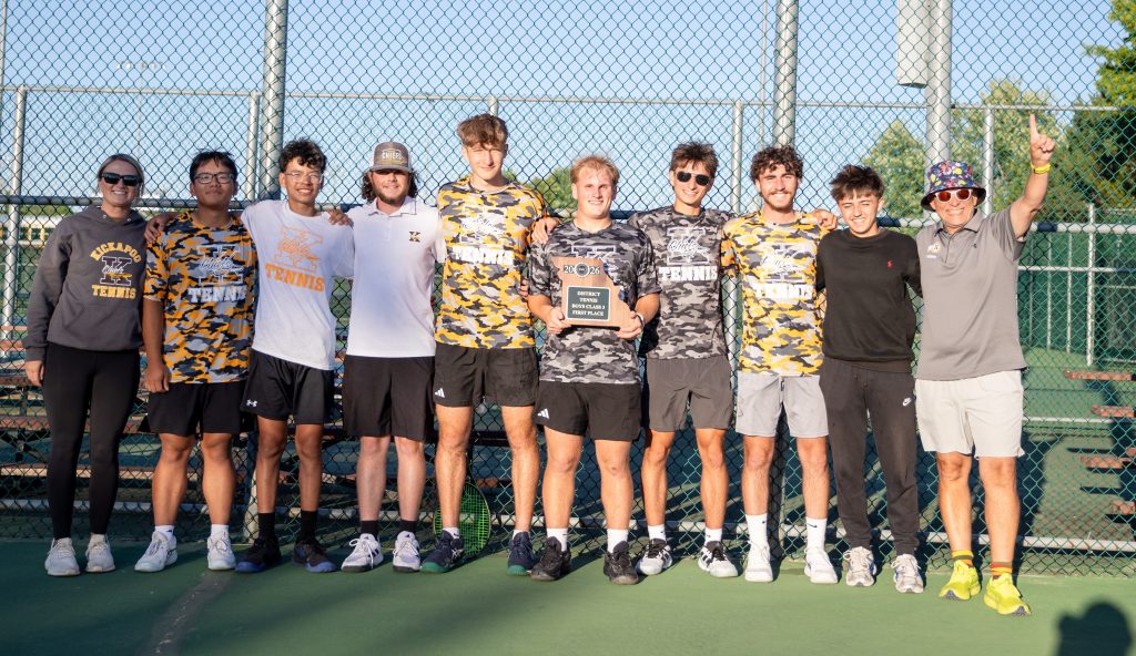 Kickapoo tennis claims first district title since 2021 with win over ...
