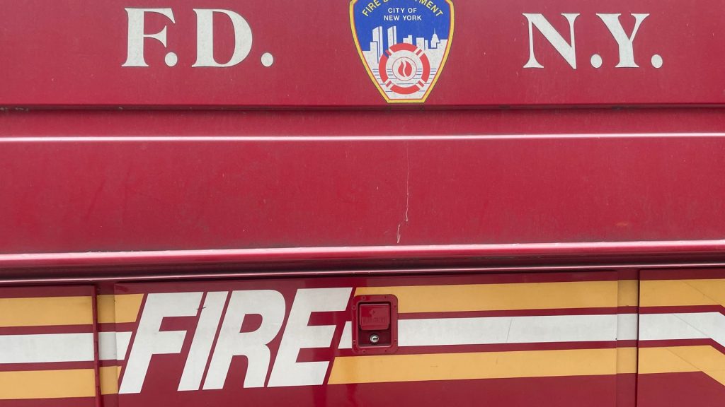 Man Set on Fire in Times Square | 77 WABC