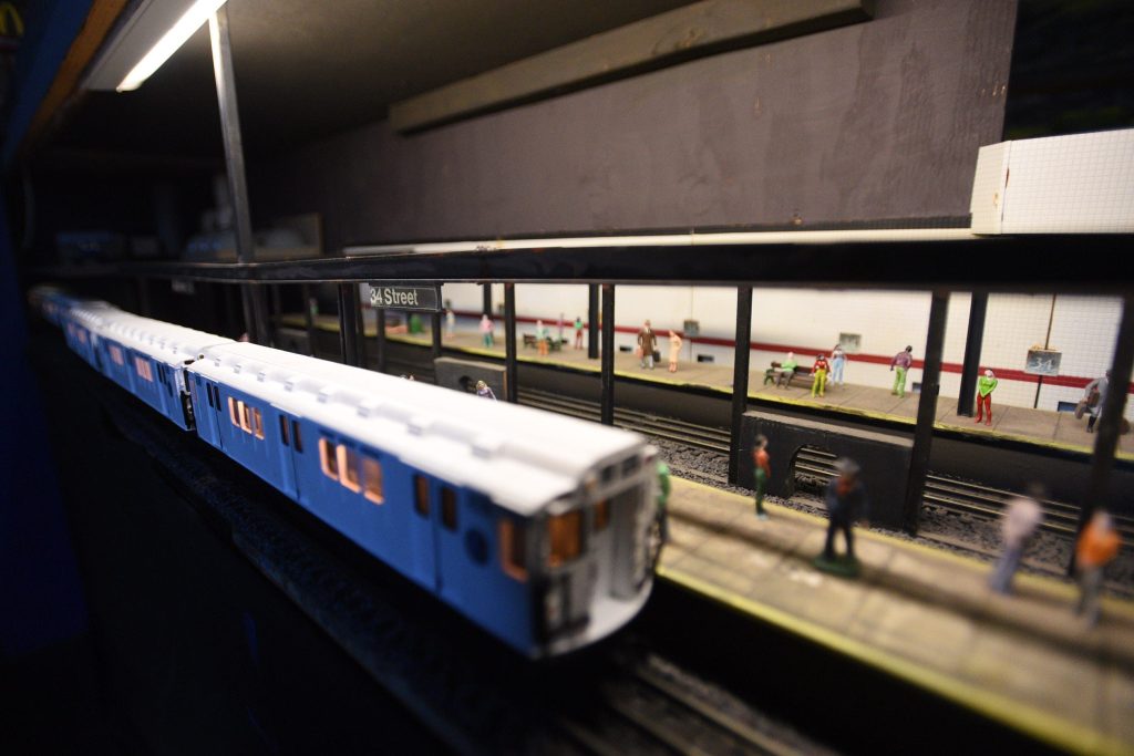 NYC Subways Get New Announcements | 77 WABC