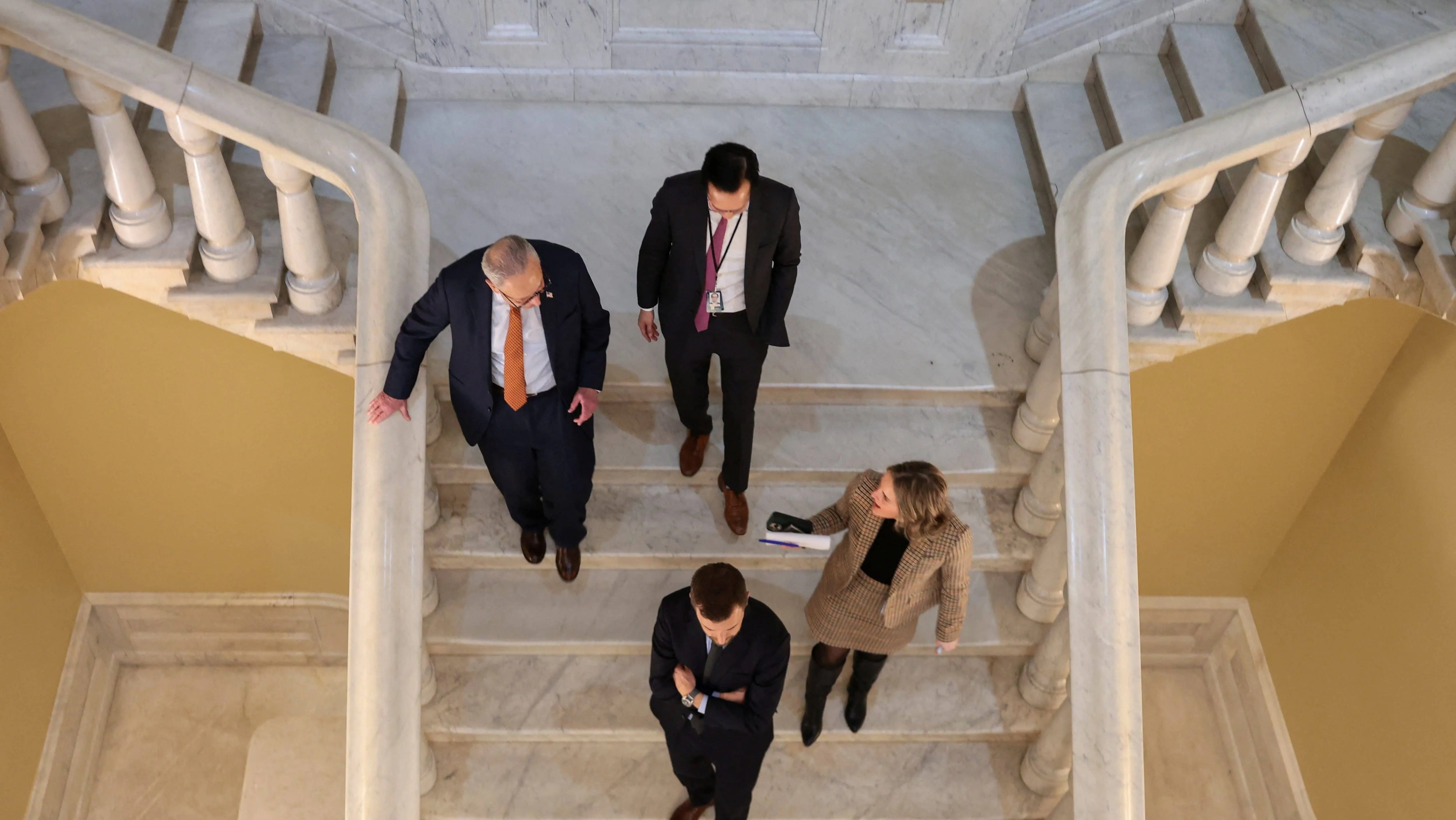 Has the Senate Tied the President Hands? | 77 WABC