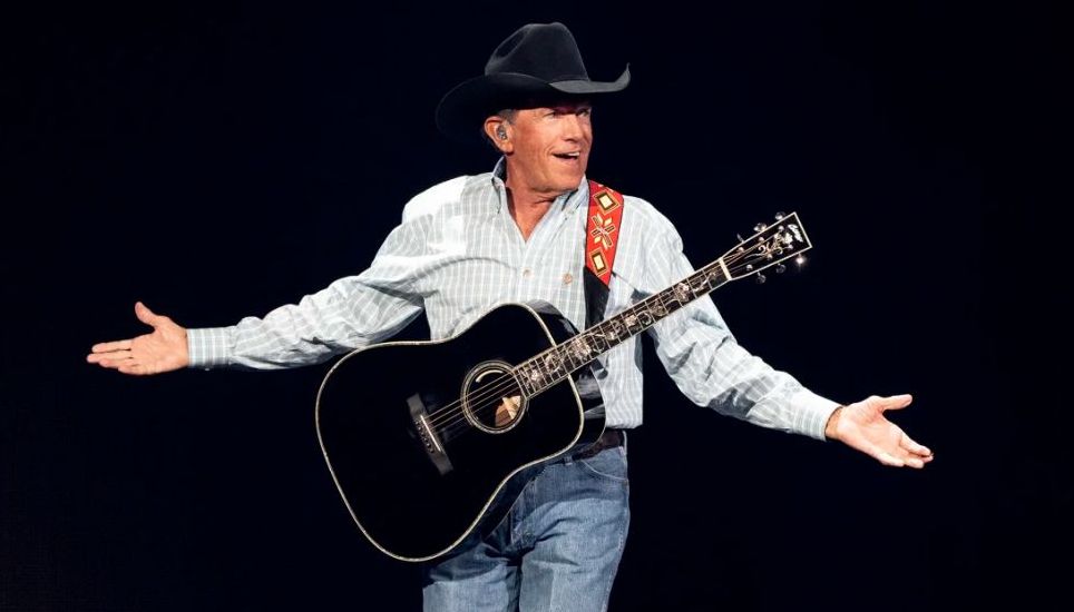 George Strait Sets New Concert Record | Lightner Communications LLC ...