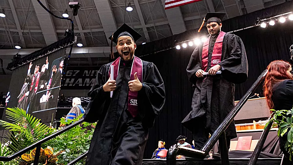SIU Carbondale to Honor Nearly 1,600 Grads at Fall 2024 Commencement ...