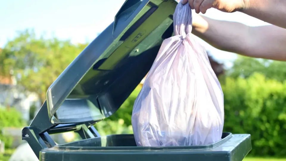 Bulk Trash Pick-up Week Begins Monday in West Frankfort | WMCL