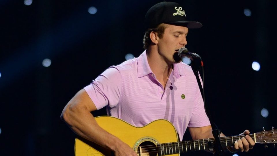 Parker McCollum shares 'Big Sky' off self-titled album | WDDD-FM