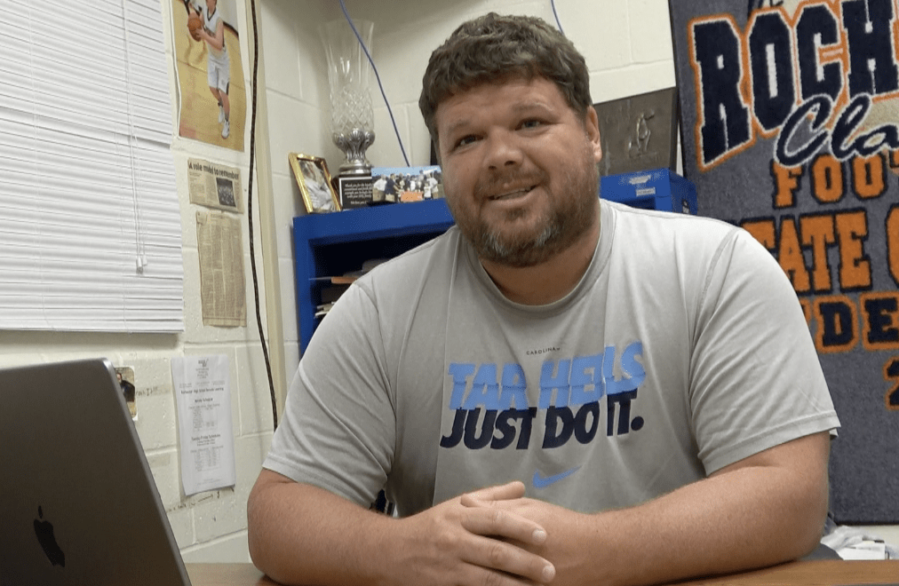 Live Rewind Derek Leonard Rochester Football vs SHG – Channel 1450