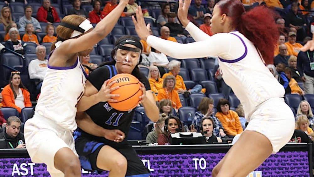Freshman guard Jada Walker grew up for Cats at just the right time ...