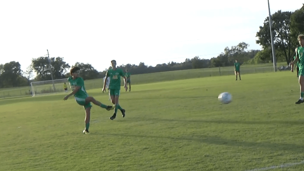 Max's Moment – Ryan Luckey Puts UHA Ahead | Your Sports Edge 2021