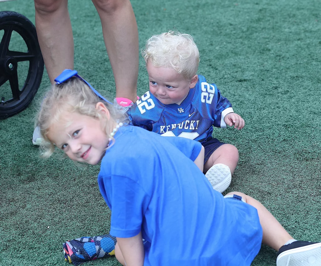 Kentucky Football Fan Day – Your Sports Edge 2021