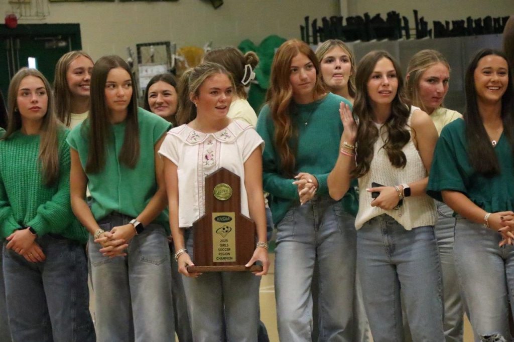 PHOTOS – UHA Regional Championships Celebration & State Pep Rally ...