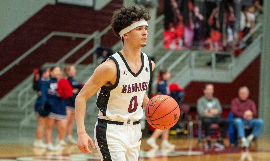 Clutch Plays From Sumner and Oldham Lead Madisonville Past Butler ...