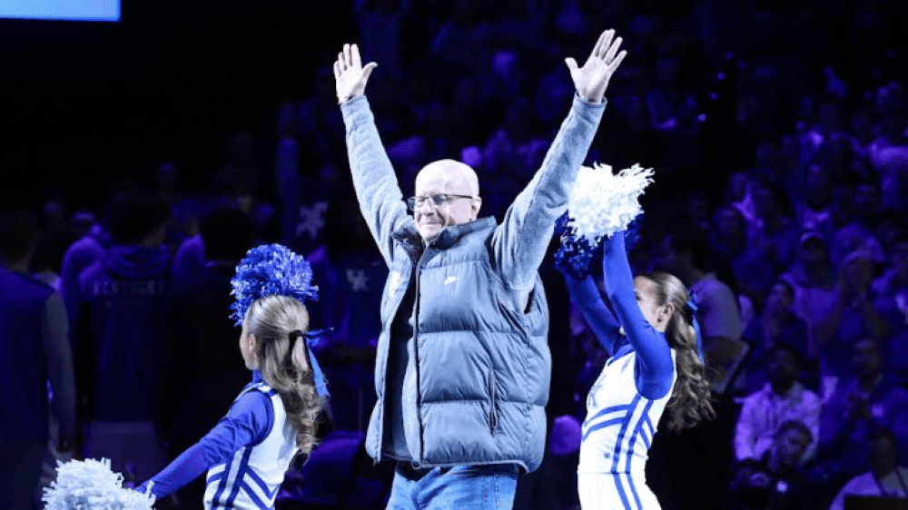 Kentucky Faces Wisconsin and Pittsburgh in 2026 AVCA First Serve | Your ...