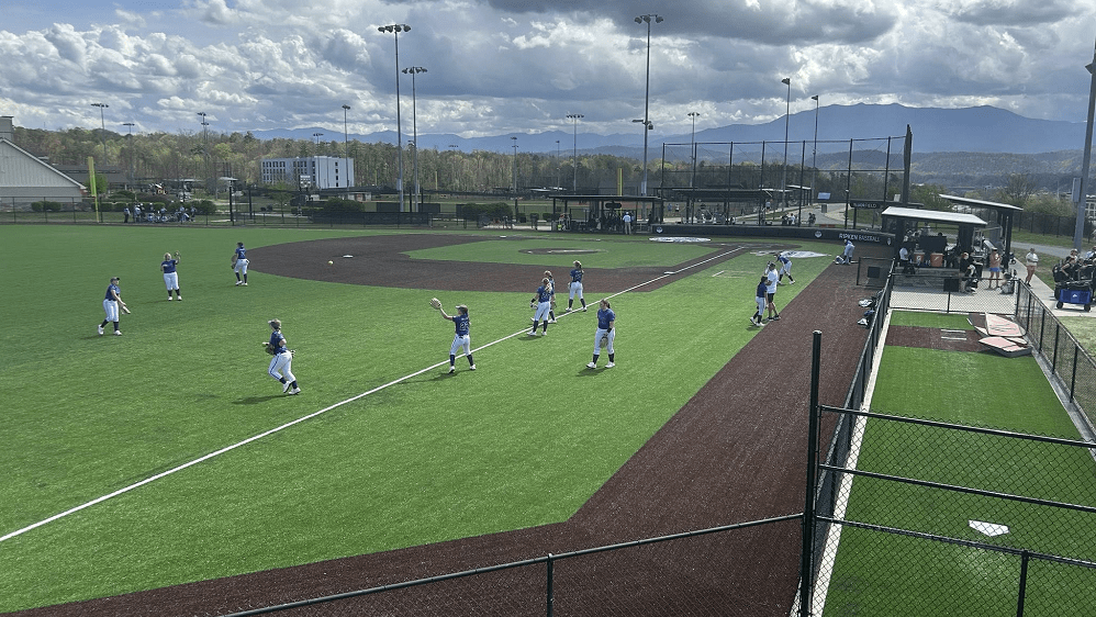 Lady Lyons Wrap Up Perfect 6-0 Trip to Pigeon Forge | Your Sports Edge 2021