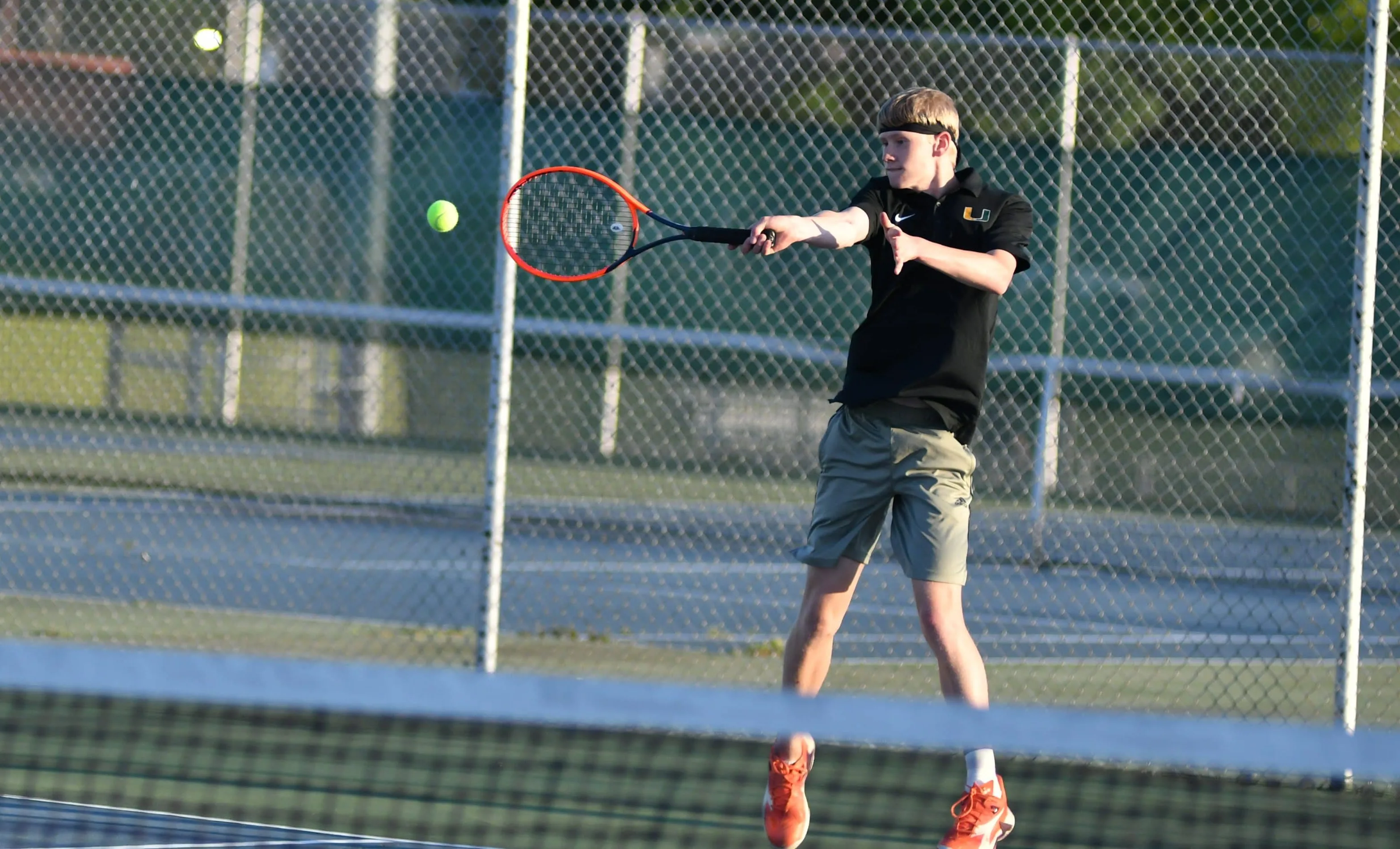 Top Two Seeds Joined By Party Crashers in Region Singles Semifinals ...
