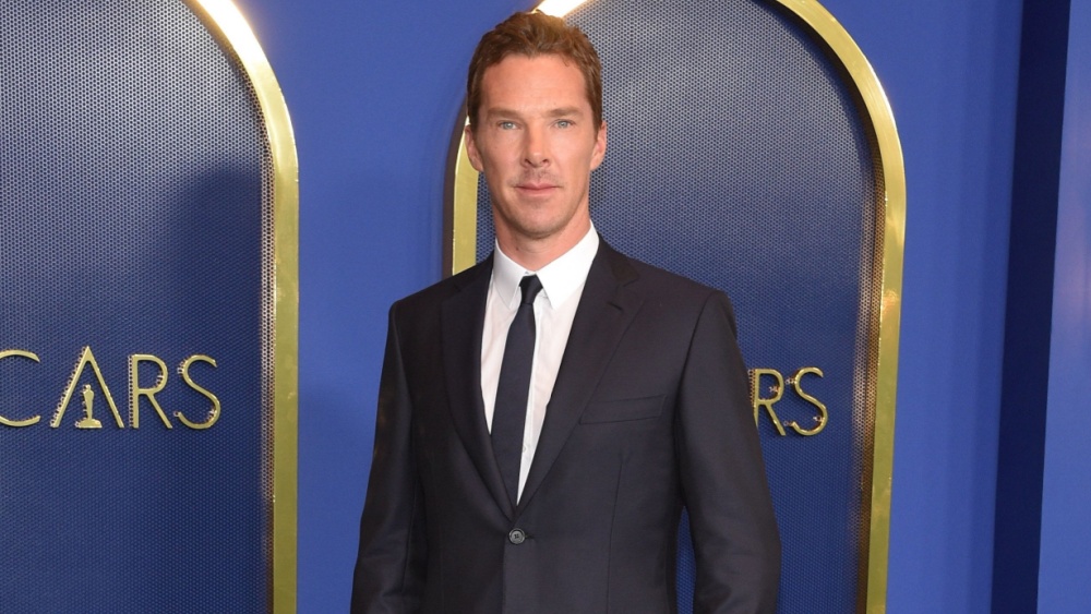 Benedict Cumberbatch, Rosamund Pike, Anthony Hopkins to star in Guy ...