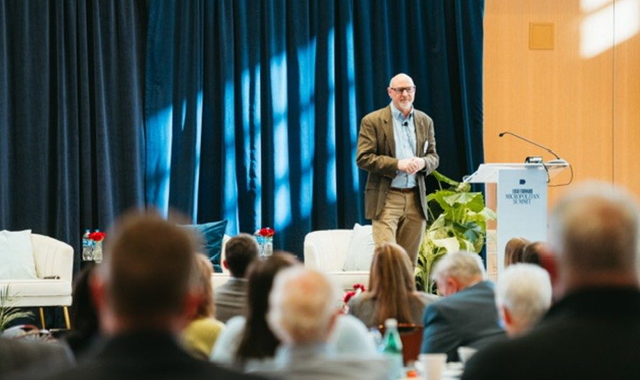 Small cities, big impact: Lyon professor addresses National ...