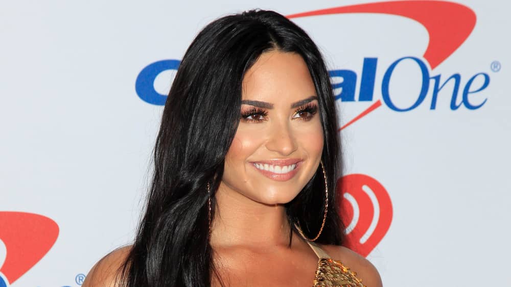 Demi Lovato is home after seeking treatment for addiction at a Utah ...