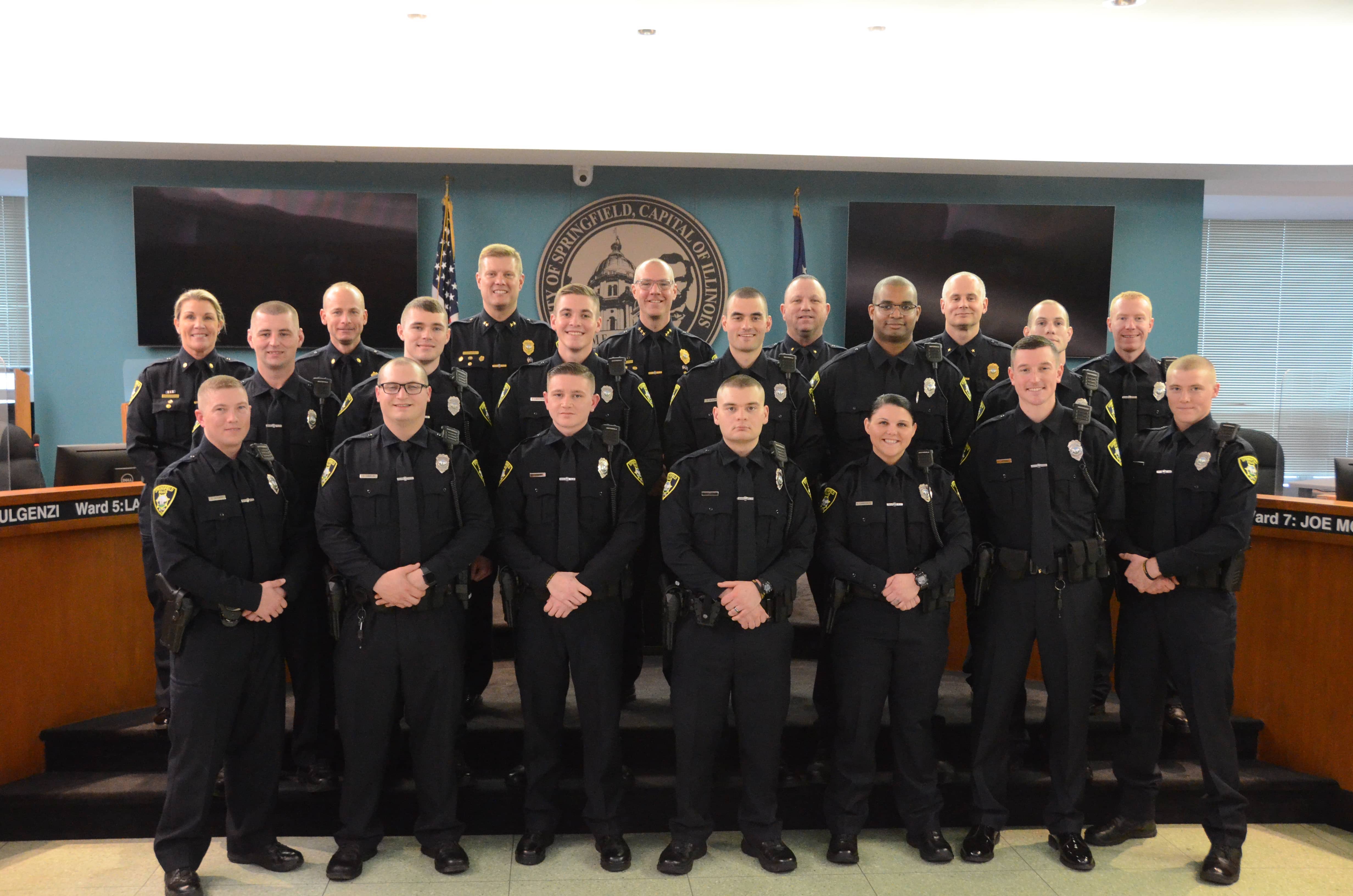 Fourteen New Springfield Police Officers Sworn In | 97.7 QLZ