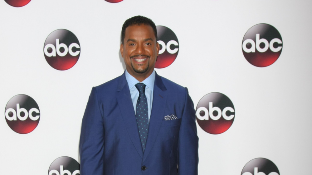 Alfonso Ribeiro joins Tyra Banks as co-host for Season 31 of 'Dancing ...