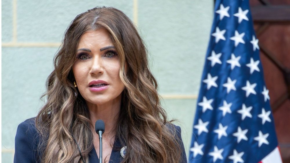 Homeland Security Sec'y Norm says suspect in National Guard shooting ...