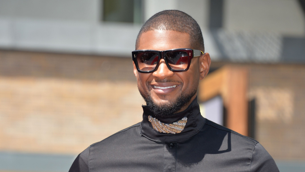 Usher and Jennifer Goicoechea marry in post-Super Bowl ceremony | Hot 103.7
