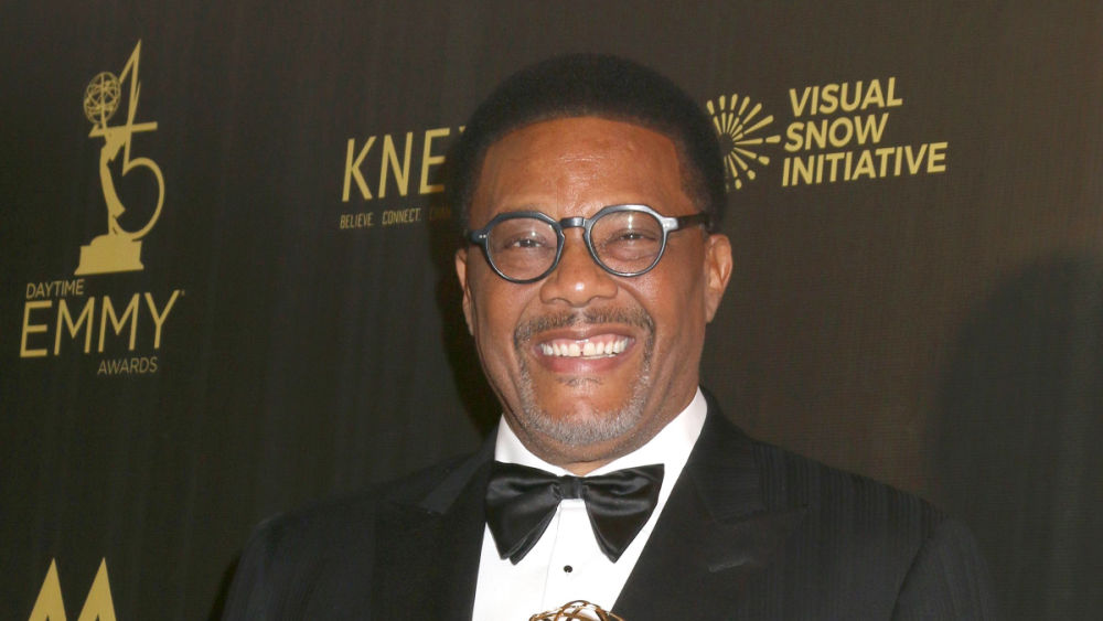 Judge Greg Mathis lands new courtroom show with Byron Allen | FM100