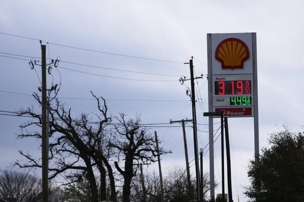 How the Iran war and surging oil prices are affecting consumers at the ...