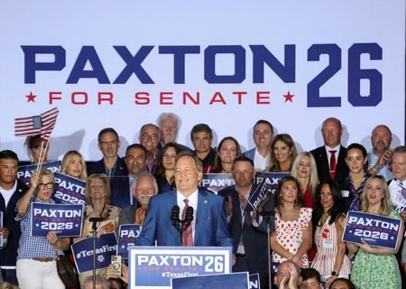 Will Trump spend his $350 million war chest to win Texas? Republicans ...