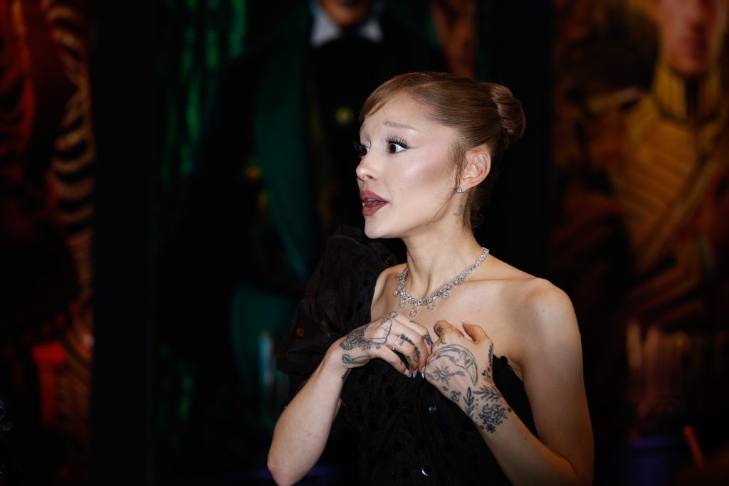 Trouble on Red Carpet | Kevin Machado | | KOLA FM