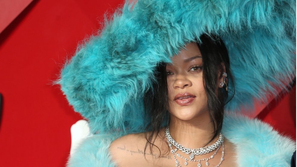 Rihanna debuts as Smurfette in teaser for upcoming 'Smurfs' film | 106. ...