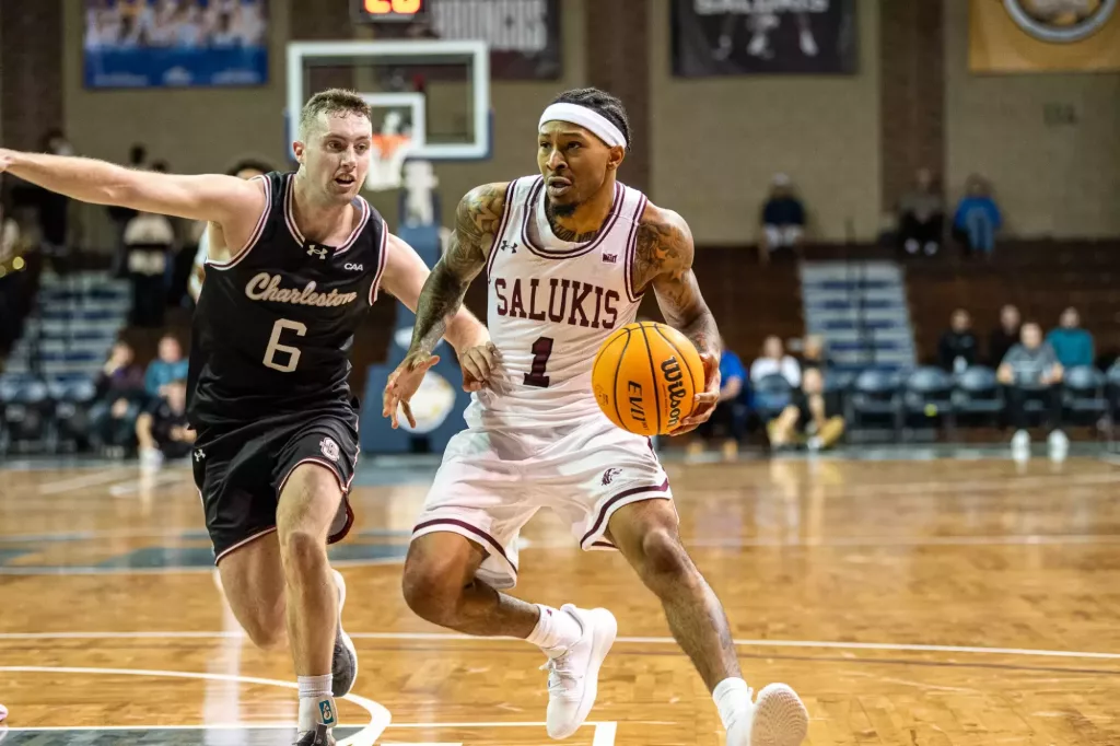 Elliott becomes 7th Saluki from this year's team to enter NCAA Transfer ...