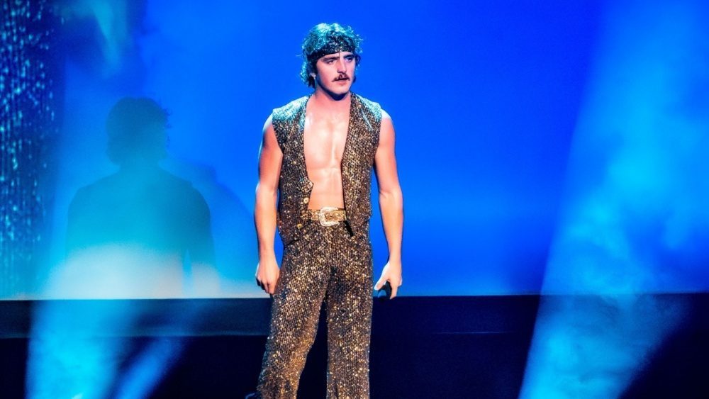 Benson Boone Delivers a Spellbinding Performance of “Mystical Magical” at Lovin’ Life Festival ...