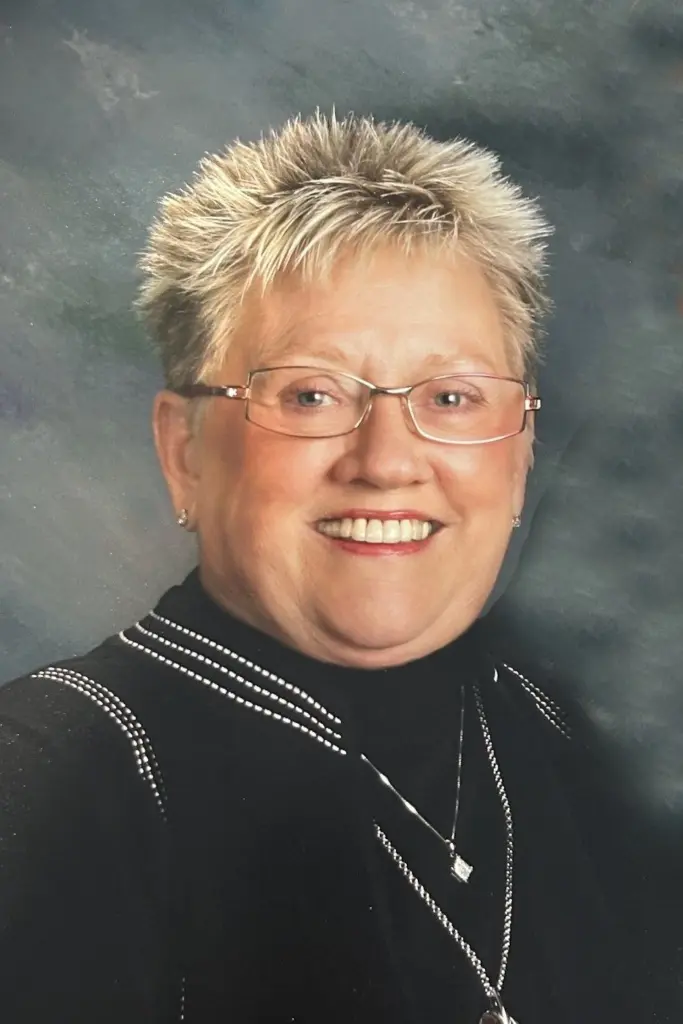 Dixie Joy Crouse of Lake View | Carroll Broadcasting Company
