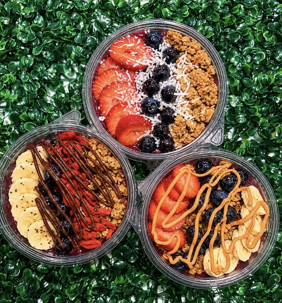 Meet Açaí with Me — the Galesburg food truck born from a vacation ...