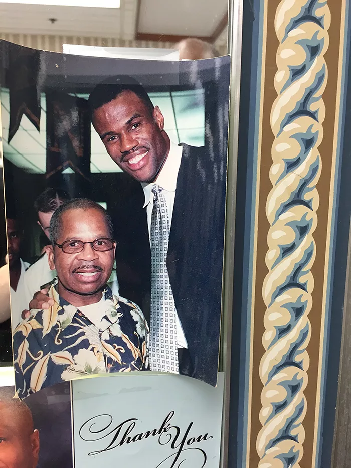 The Last Buzz: Two Naval Academy Barbers Hang Up Their Clippers | WBAL ...