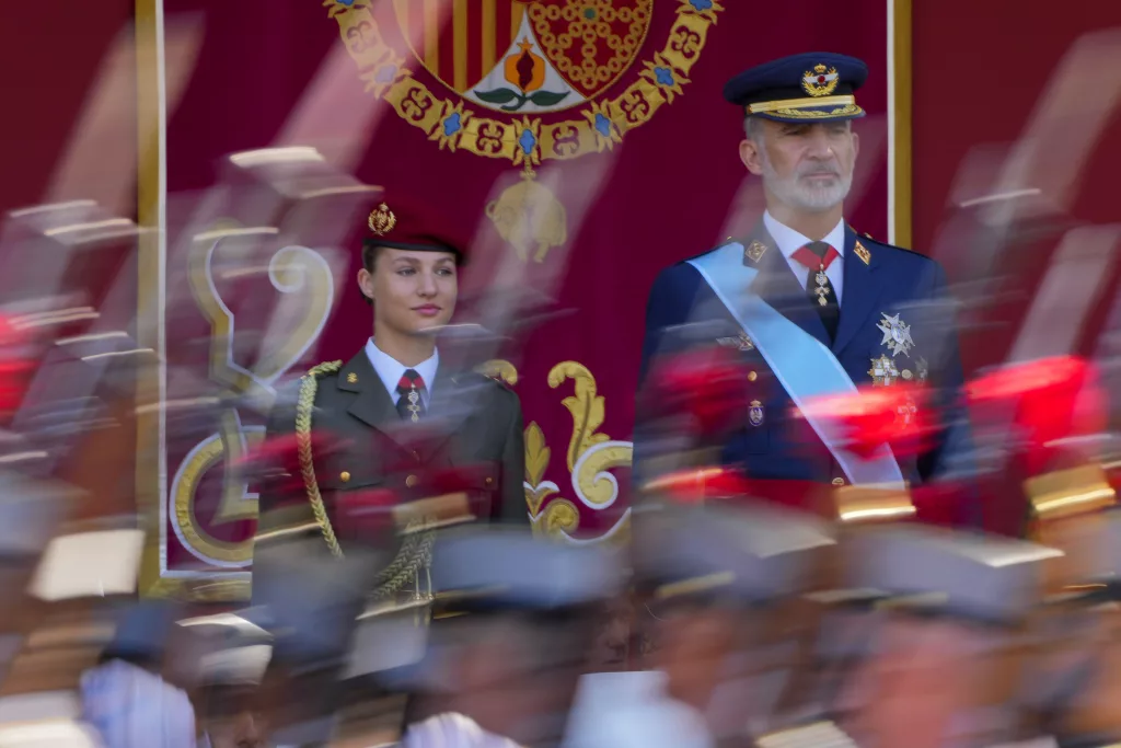 Spain's Crown Princess Leonor turns 18 and is feted as the future queen ...