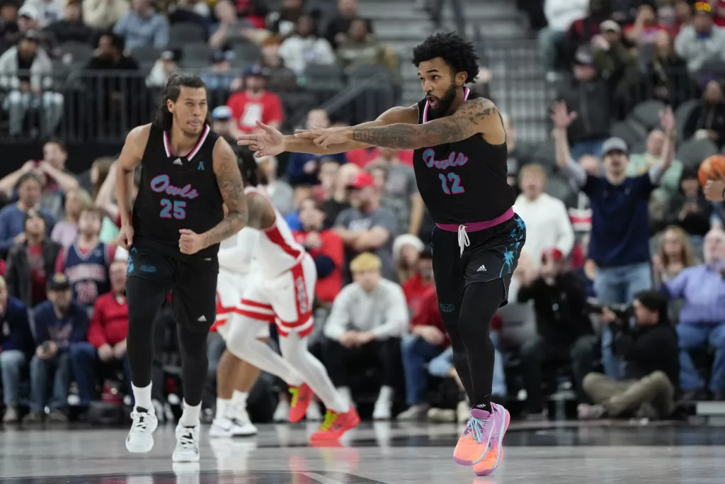 Florida Atlantic has highest ranking ever in AP Top 25. Purdue remains ...