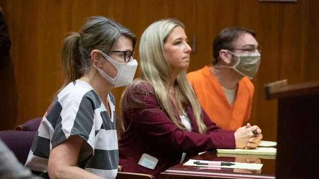 Jennifer Crumbley could have left work for son on day of shooting, CEO ...