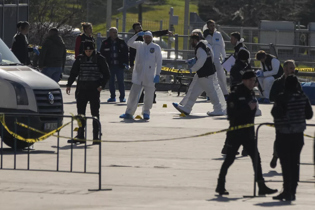 3 people killed in alleged extremist attack at Turkey's largest ...
