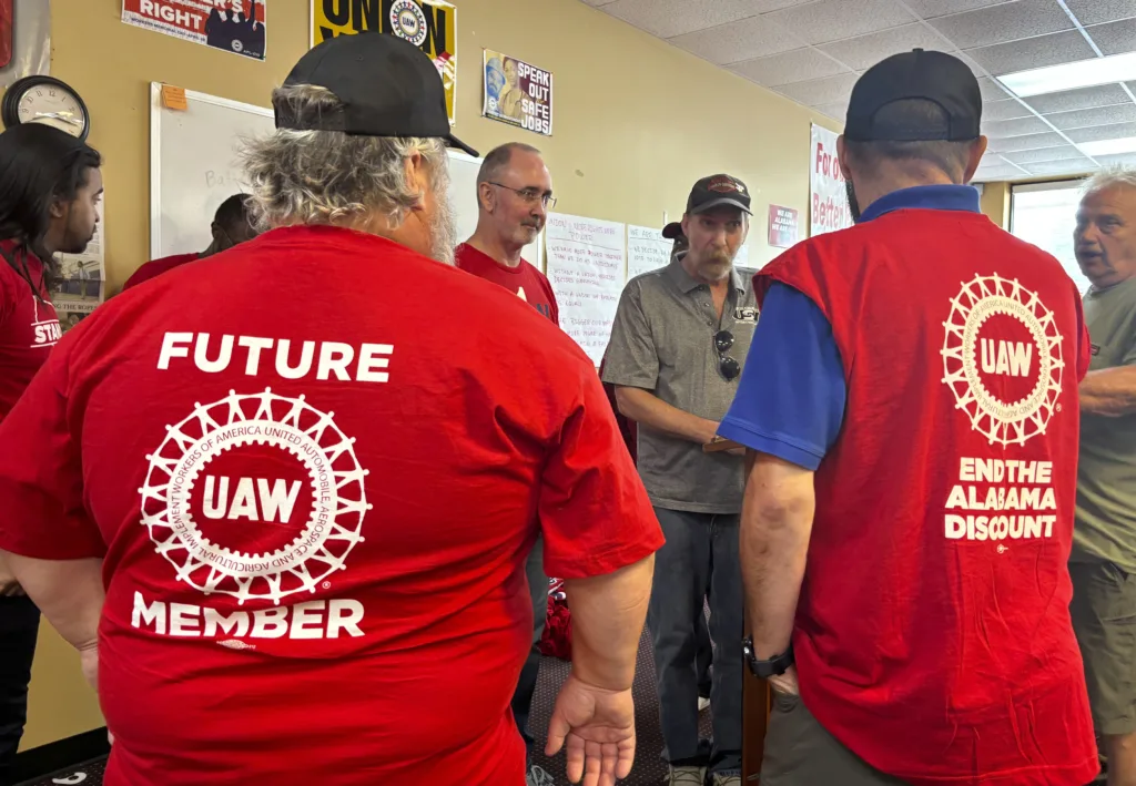 UAW files objection to Mercedes vote, accuses company of intimidating ...