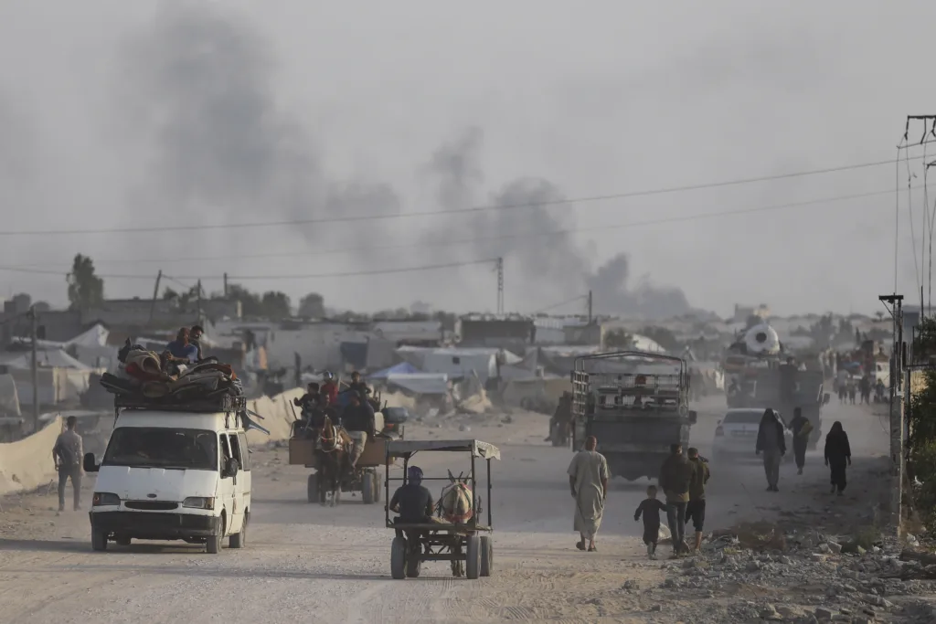 Israel could have used smaller weapons against Hamas to avoid deaths in ...