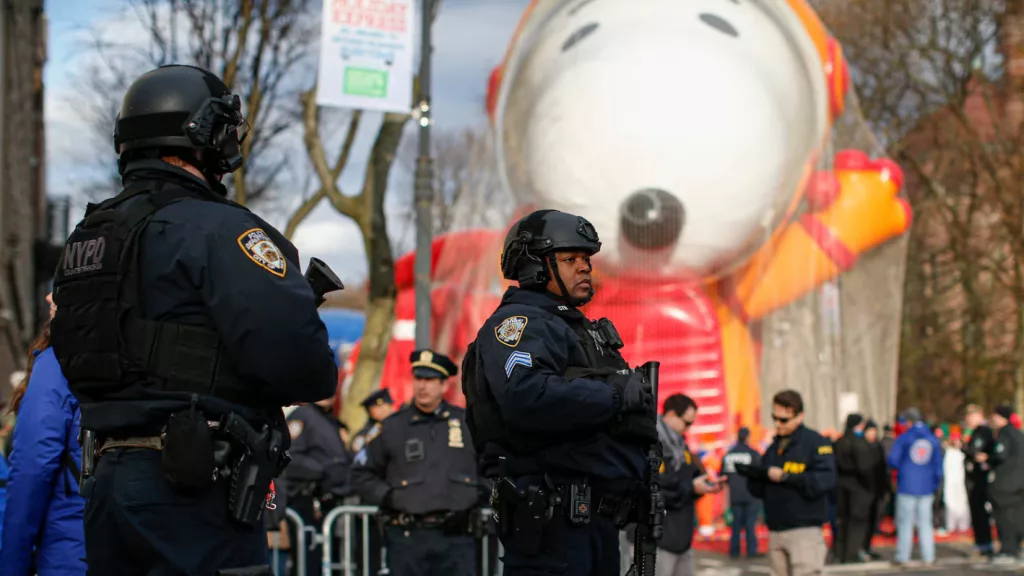 Macy's Thanksgiving parade could be target of terrorist threats ...