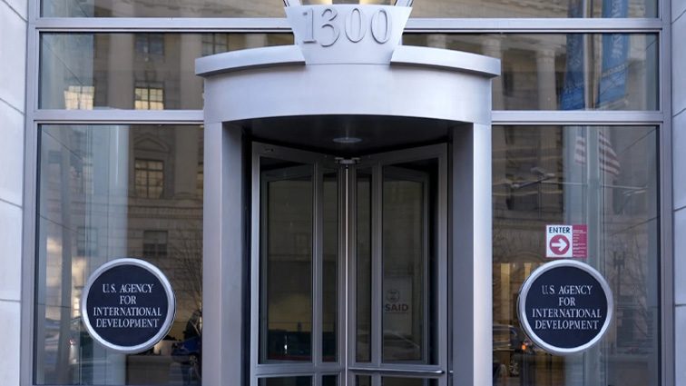 USAID headquarters blocked after Musk says Trump agrees to close agency ...